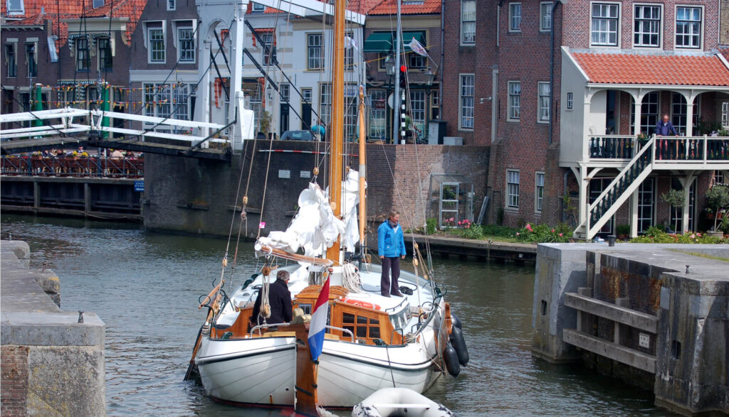 Sailing in the Netherlands. - IQnautics - Smart Maritime Solutions